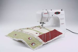 Janome JP760 Jem Platinum Compact Machine - Janome Sewing Centre